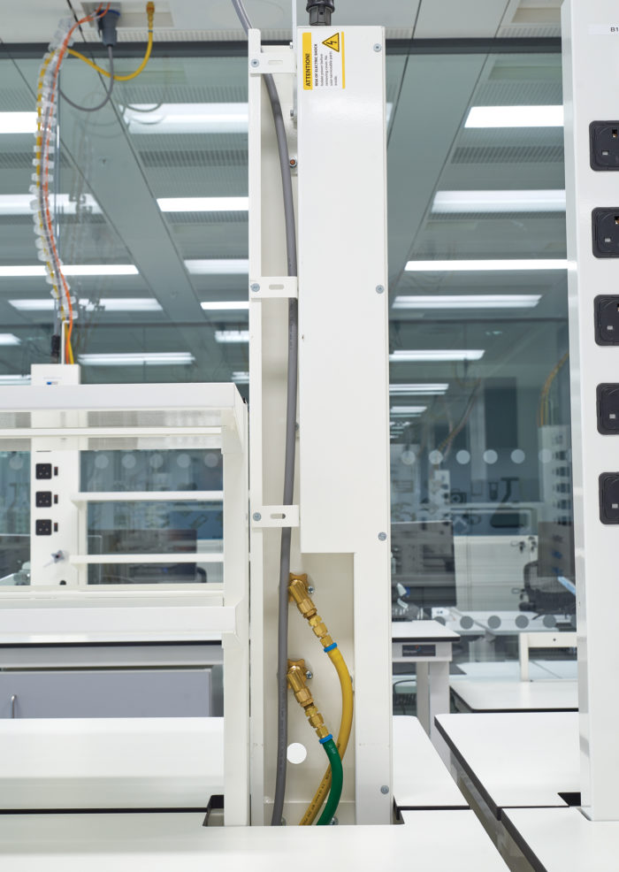 SMARTLab - Service Masts - W.E. Marson